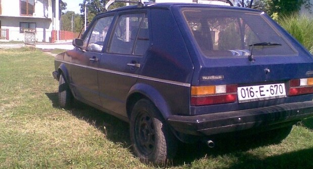 Najluđi oglas za prodaju automobila ikada, ne možete a da se ne smijete ...